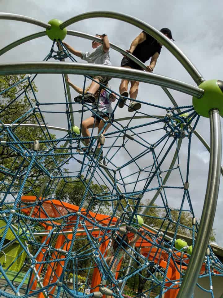 Levy Park Houston... Splashpad and Dog Park! – JillBJarvis.com